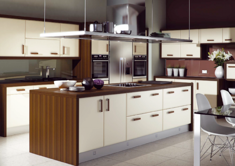 One Piece - Kitchen Studio